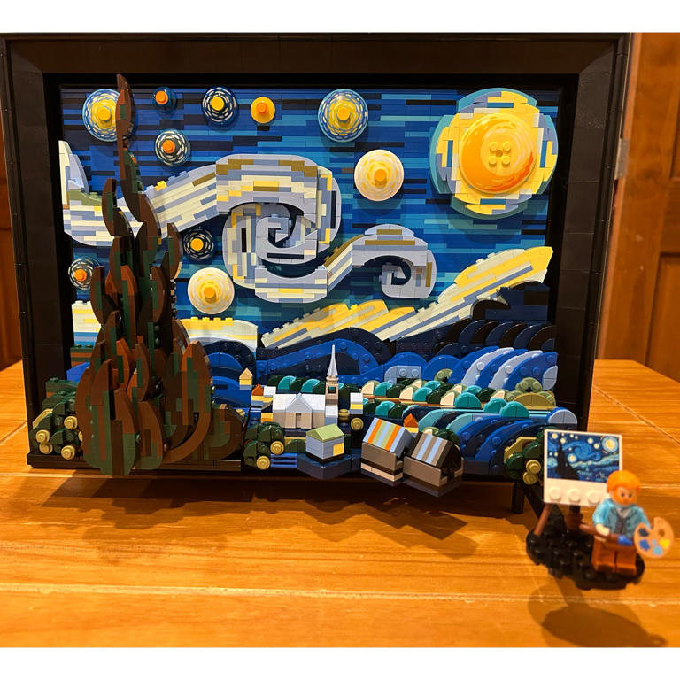 The Vincent van Gogh Starry Night LEGO Set Is an Actual Work of Art