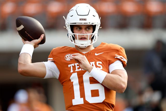 Arch Manning Says Grandpa Archie Apologized to Him After Claiming He ...