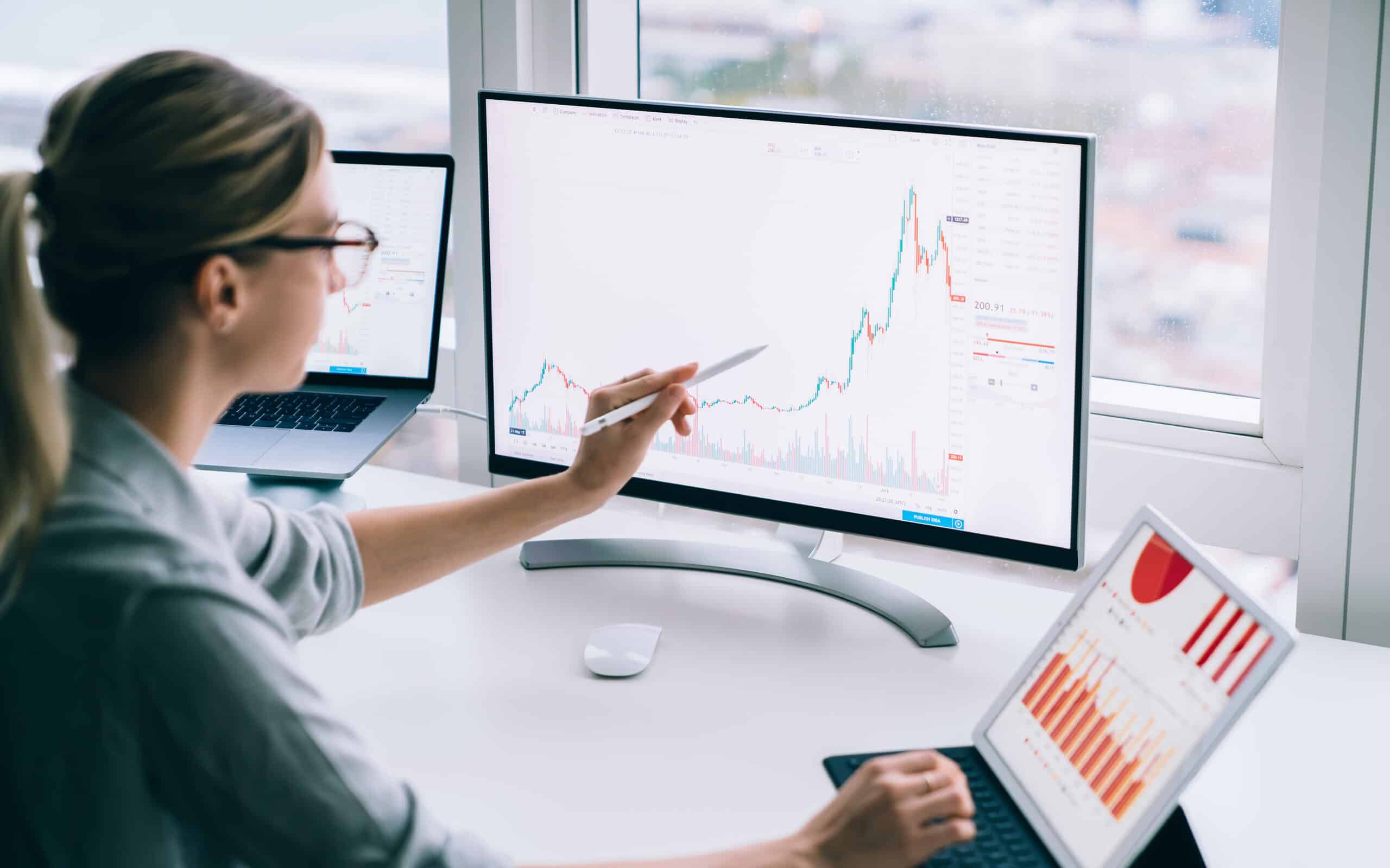 Mastering the Basics: The Fundamentals of Statistics and Inference