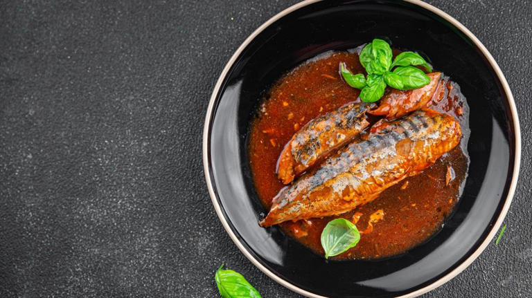 6 Ways To Turn Canned Fish Into A Simple, Flavorful Dinner With Your ...