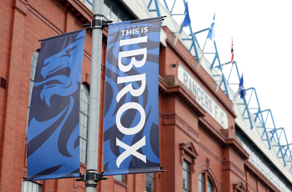 James McClean responds to Rangers transfer speculation over Wrexham ...