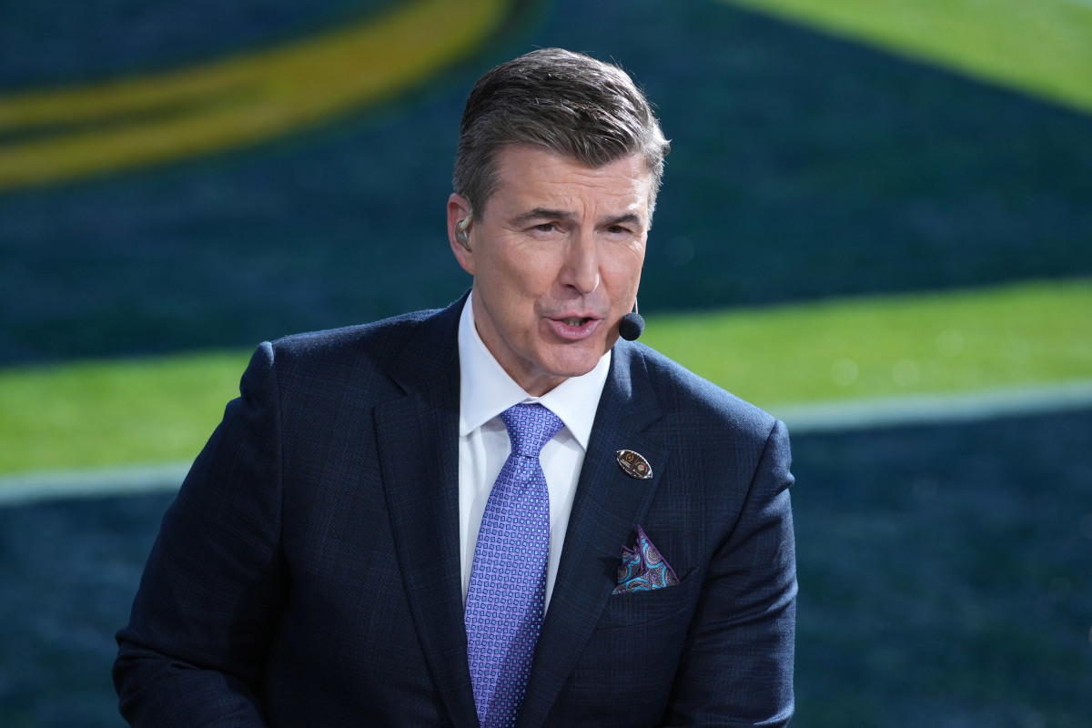 Rece Davis Predicts Winner of Ohio State-Texas Playoff Matchup