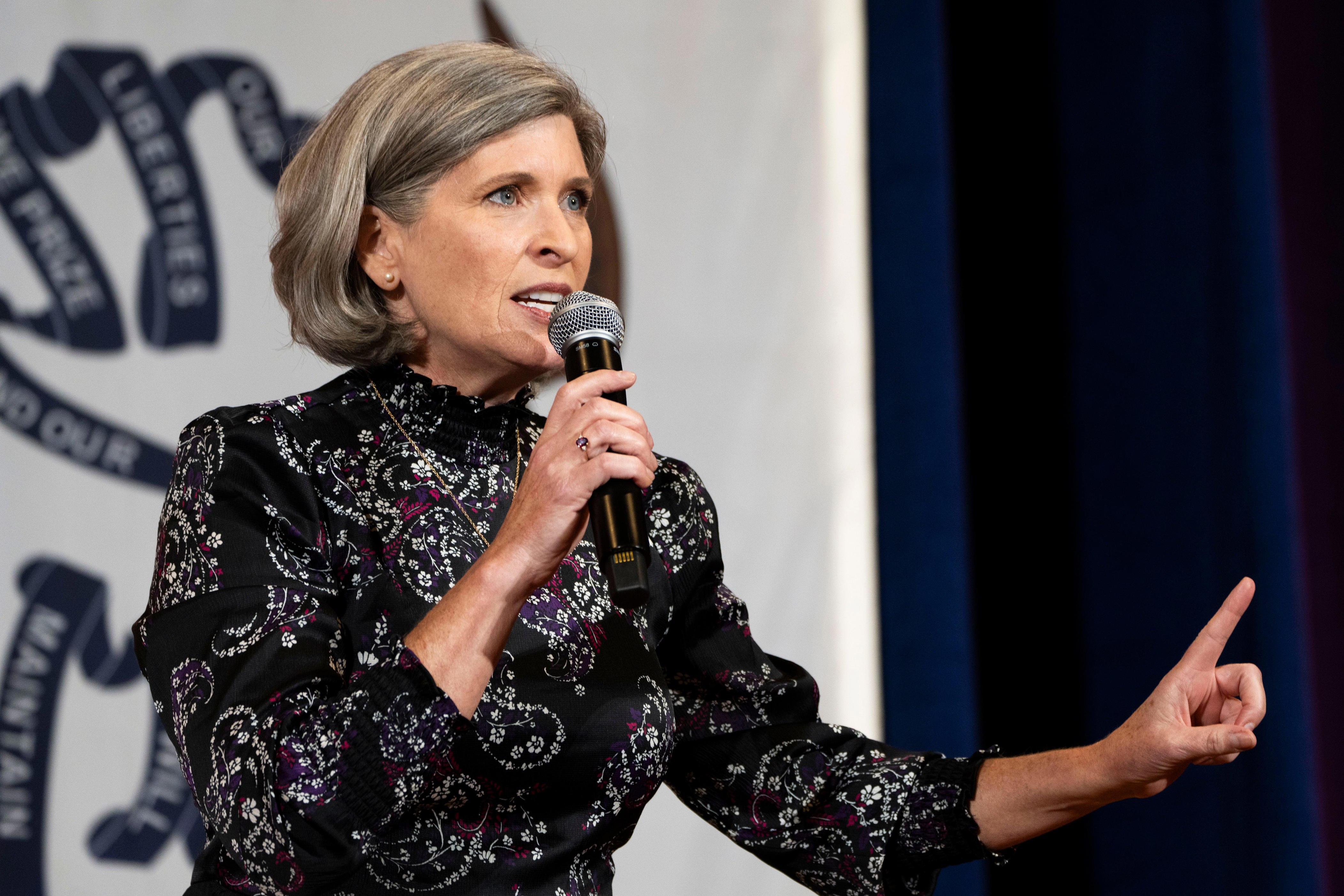 Key GOP holdout Joni Ernst says she will 'support' Pete Hegseth through ...
