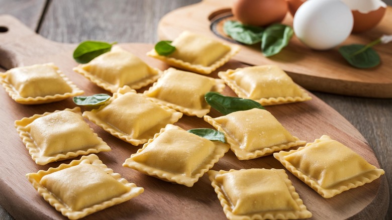 11 Popular Types Of Stuffed Pastas, Explained