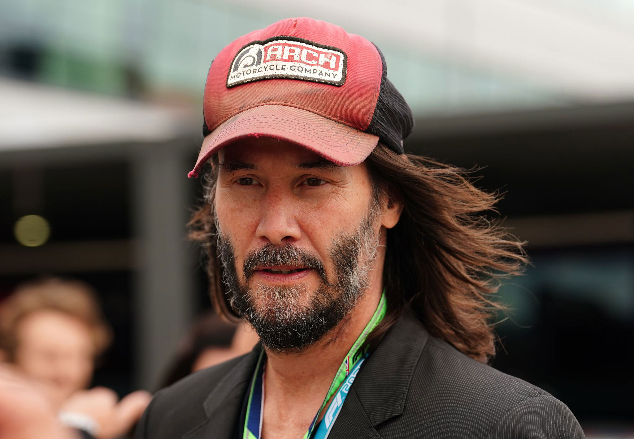 Action-Star Keanu Reeves macht bei US-Autorennen mit Action-Star Keanu Reeves macht bei US-Autorennen mit