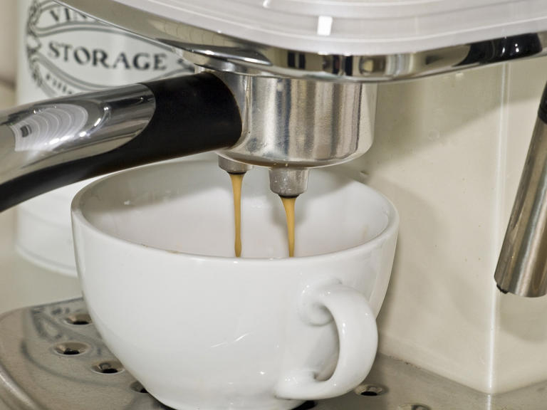 Best Coffee Machines Under $200 (2025) – 9 Top-Rated Picks for Coffee ...