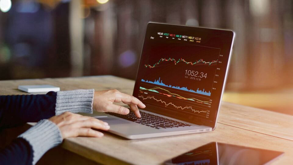 Bank Nifty Trading Strategy Today: How to trade Bank Nifty options on ... Bank Nifty Trading Strategy Today: How to trade Bank Nifty options on ...