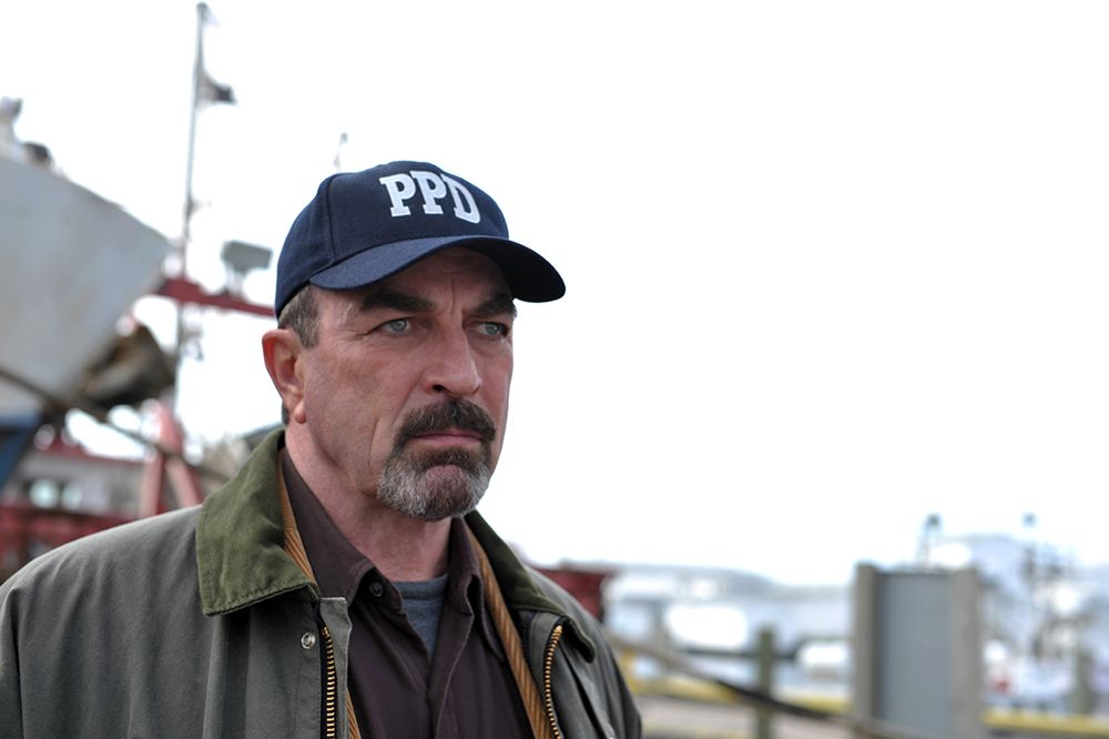 Tom Selleck's new look at 80 is worlds away from Blue Bloods days