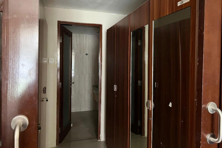 Foto-foto Rumah Dinas Anggota DPR di Kalibata, Disebut Bocor dan Banyak ... Foto-foto Rumah Dinas Anggota DPR di Kalibata, Disebut Bocor dan Banyak ...