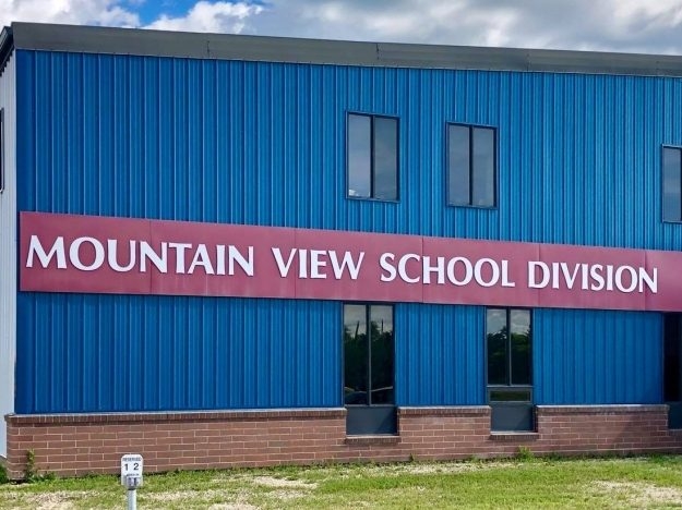 Mountain View School Division board back at full strength