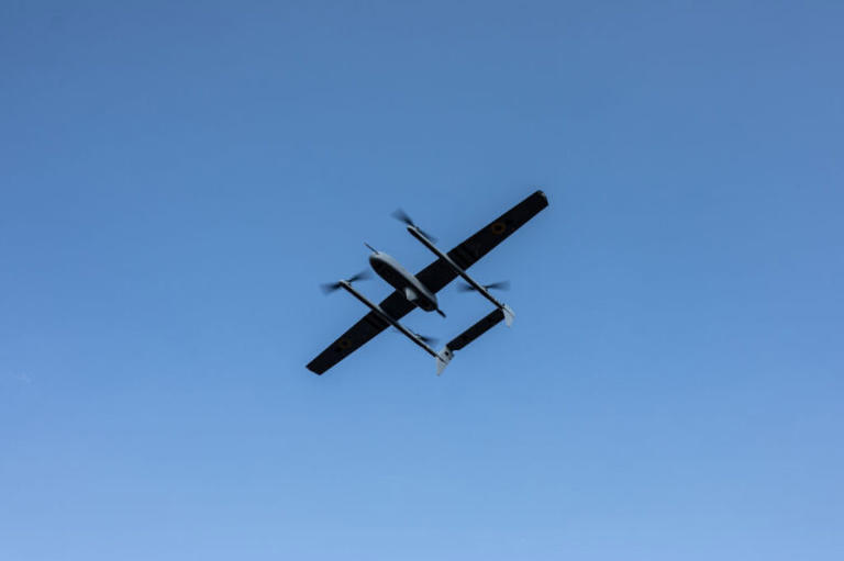 Des débris de drone russe contenant des explosifs sont découverts près ...