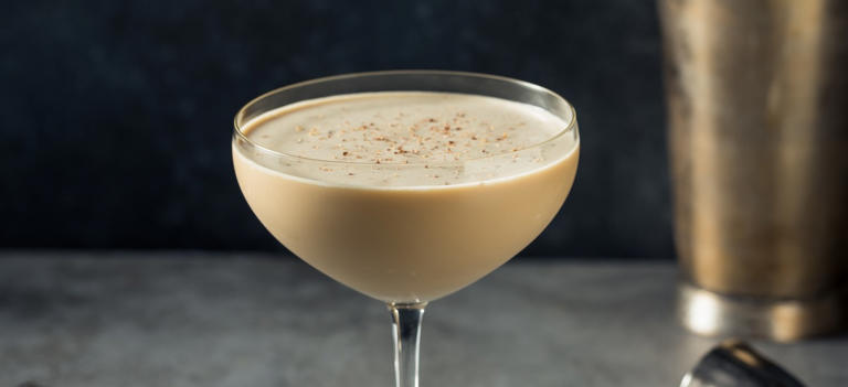 The Spicy Chocolate & Cognac Cocktail You Need Right Now