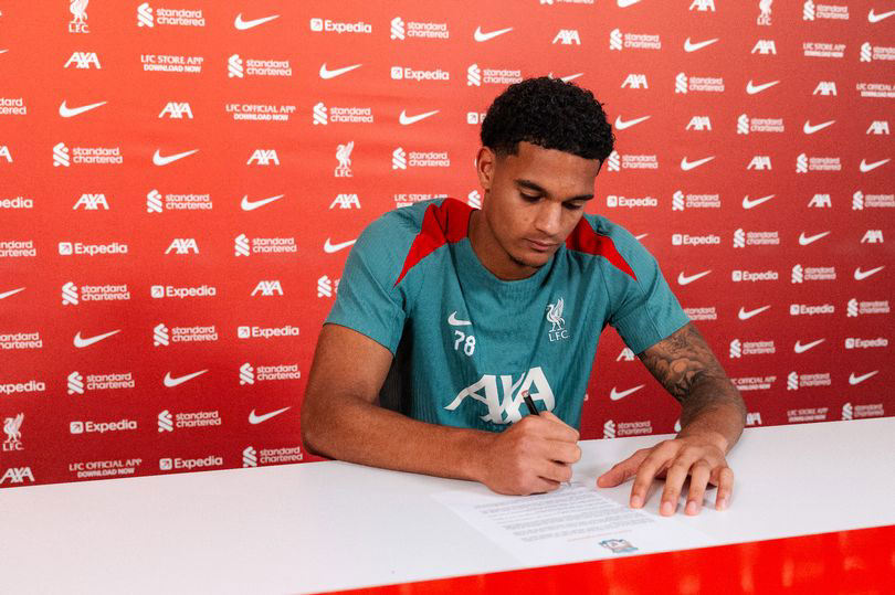 How long is Jarell Quansah's contract as Liverpool defender signs new ... How long is Jarell Quansah's contract as Liverpool defender signs new ...