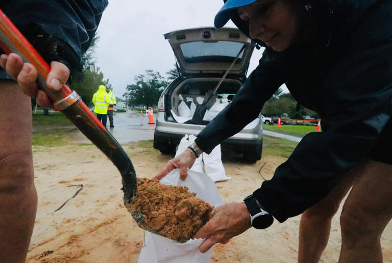 Volusia County seeks volunteers for emergency response team