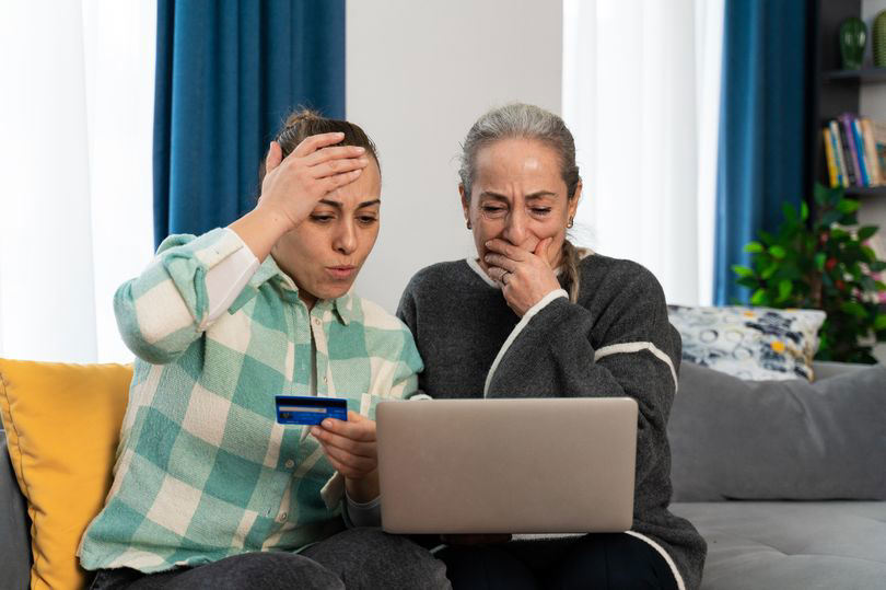 DWP issues urgent scam warning to anyone who claims Universal Credit ... DWP issues urgent scam warning to anyone who claims Universal Credit ...