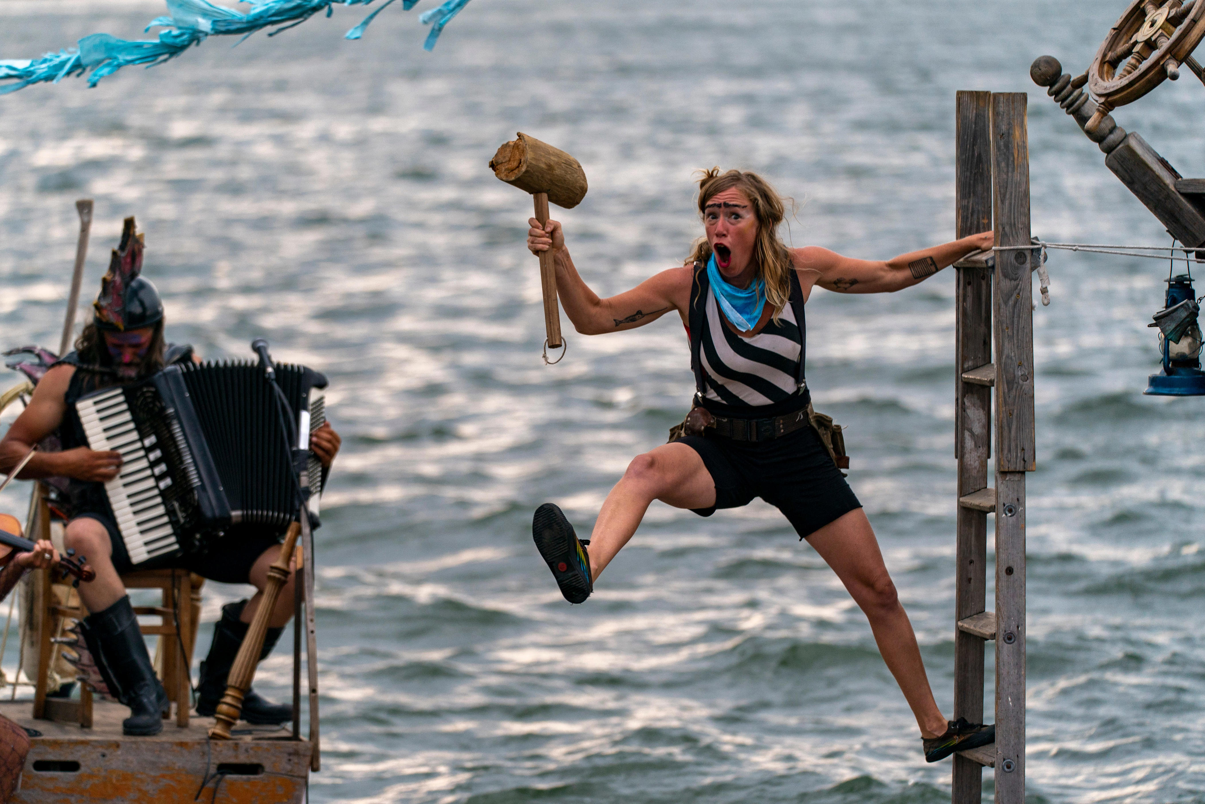 Flotsam River Circus to perform free shows along Erie Canal, Hudson ...