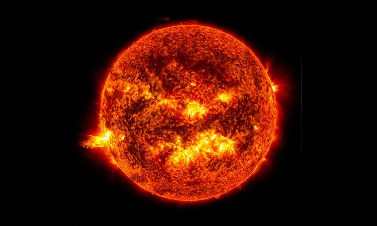 El Sol libera su llamarada solar más potente del año con la Tierra en ...