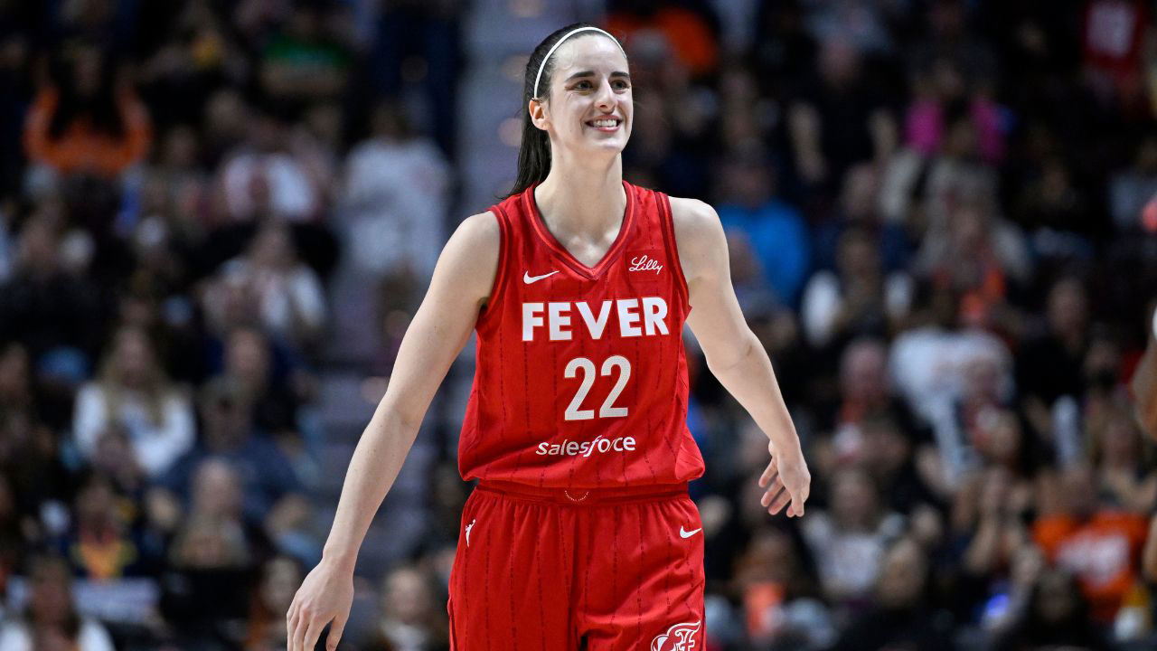 Caitlin Clark becomes first rookie to make All-WNBA first team since 2008 Caitlin Clark becomes first rookie to make All-WNBA first team since 2008
