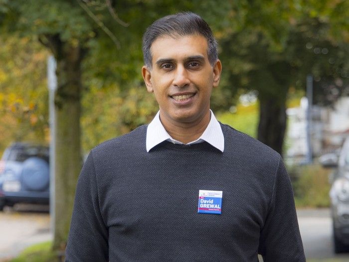 Vancouver to change code of conduct after complaints about mayoral ...