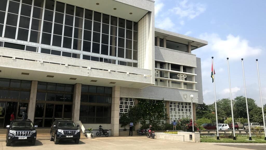 São Tomé e Príncipe: Orçamento Geral do Estado aprovado pela maioria