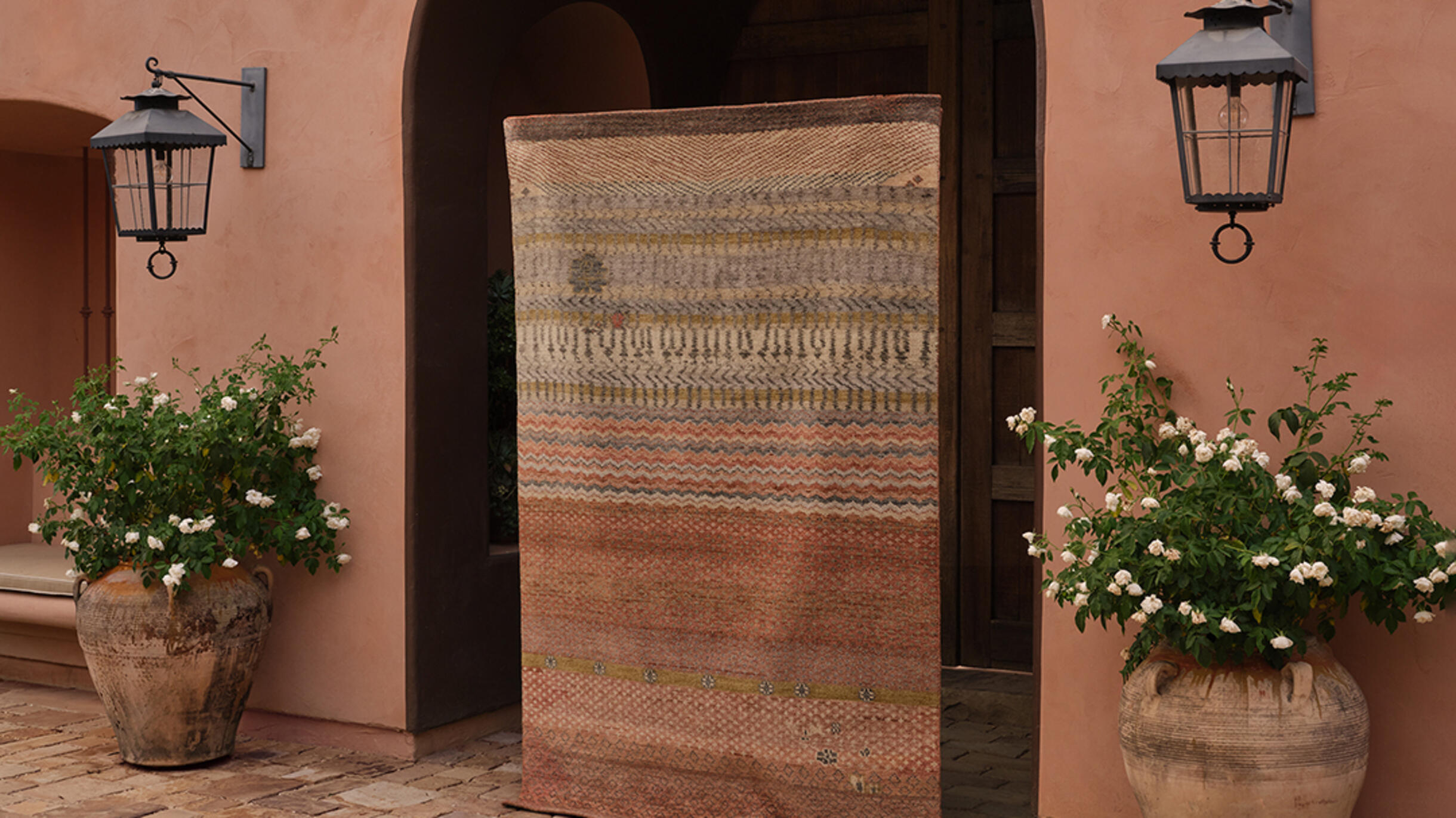 Jaipur Living combines handcraftsmanship with integrity in every rug it ...