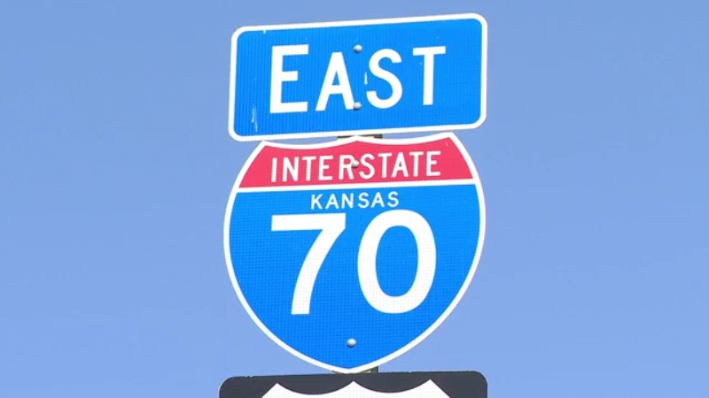 Teen killed while running from traffic stop on I-70 in Blue Springs