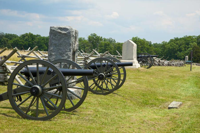 These are America’s 13 Most Haunted Places — And You'll Never Guess ...