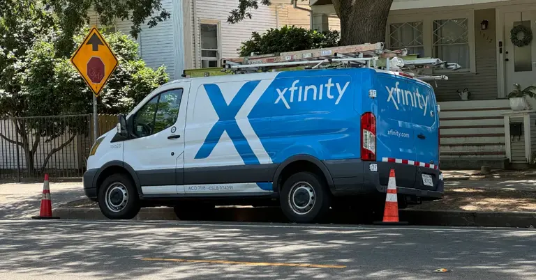 Comcast Internet outage in California blamed on car crash