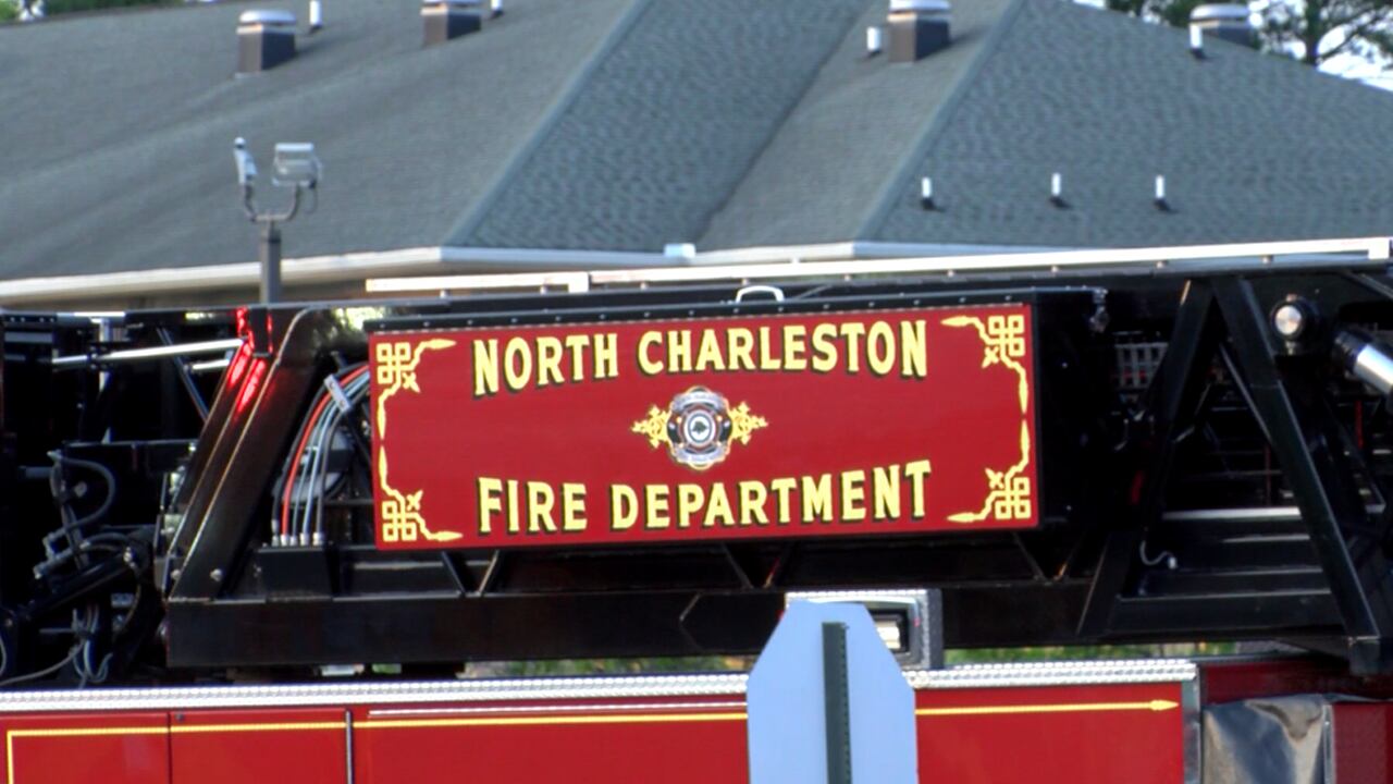 Crews battle structure fire at North Charleston gas station
