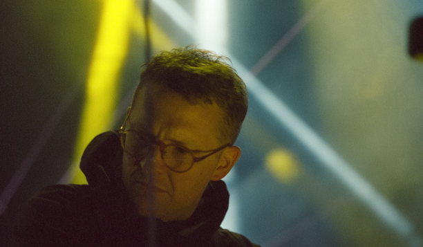 A Closer Look at UK Electronica Artist, Floating Points
