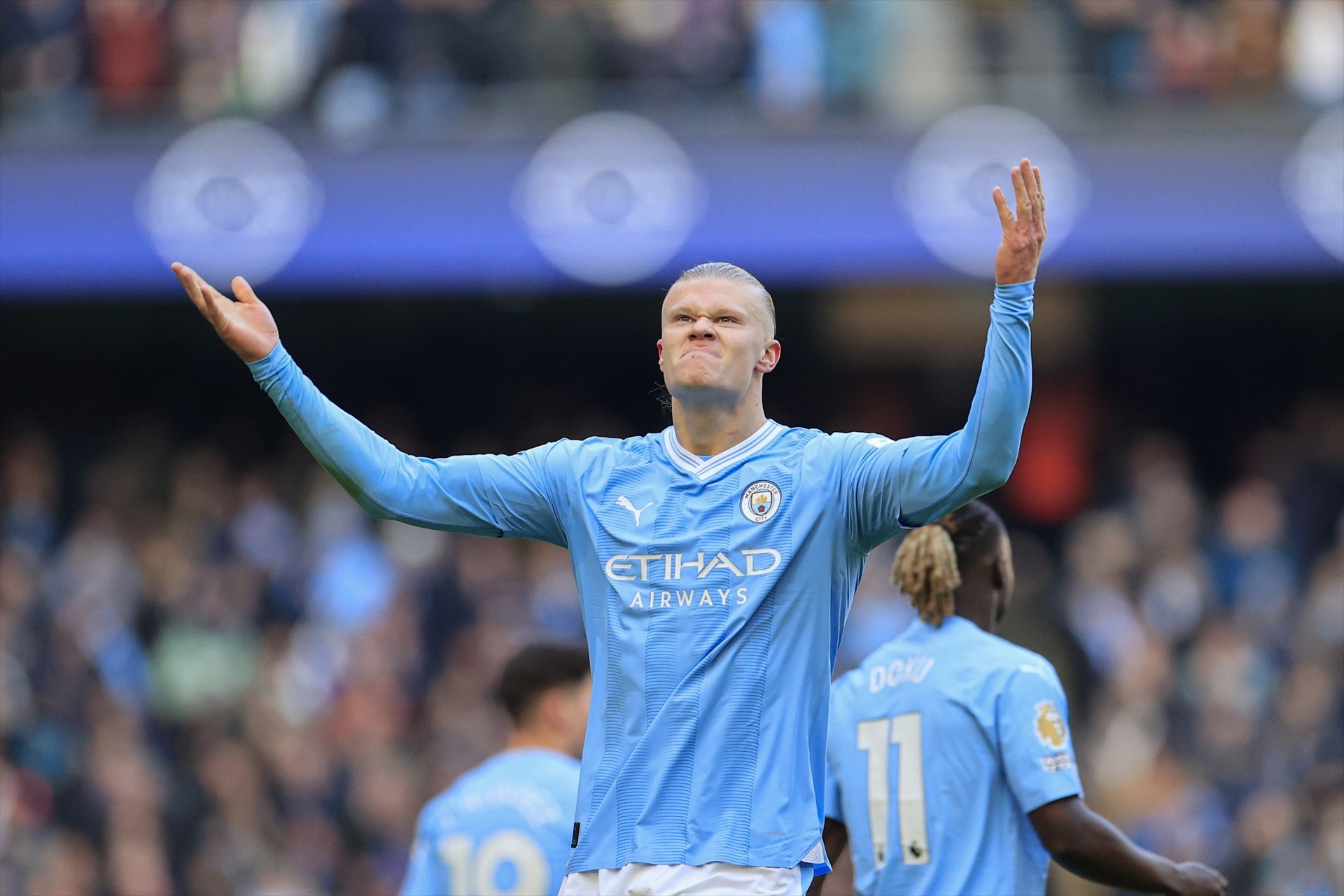 El Manchester City desmiente a Riquelme y estudia medidas legales por ...