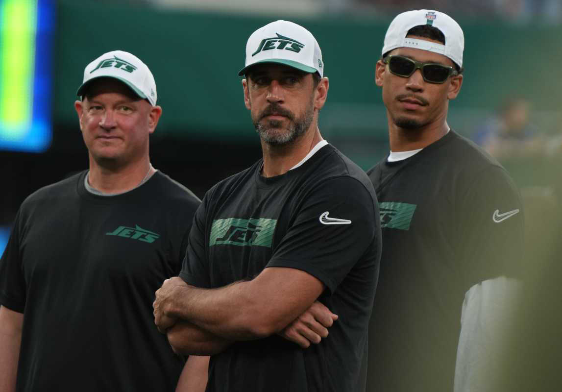 Steelers Urged to Trade for $44 Million WR, Longtime Aaron Rodgers Teammate Steelers Urged to Trade for $44 Million WR, Longtime Aaron Rodgers Teammate