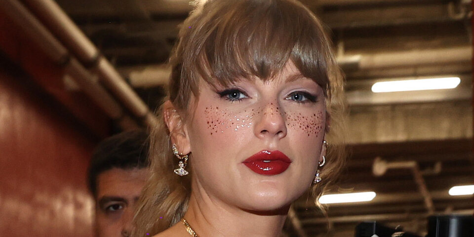 Mega-Hype um Taylor Swifts Glitzer-Sommersprossen Mega-Hype um Taylor Swifts Glitzer-Sommersprossen