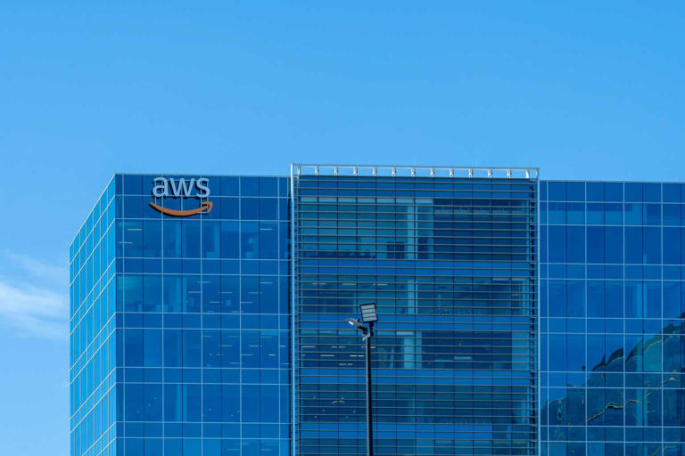Amazon Web Services secures $581.3M US Air Force contract