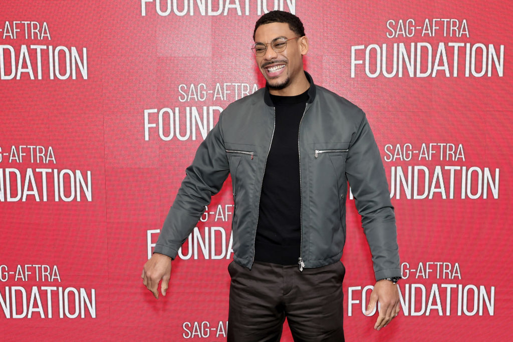 'Jennifer Hudson Show' Silences Fans' Thirsty Comments on Aaron Pierre ...