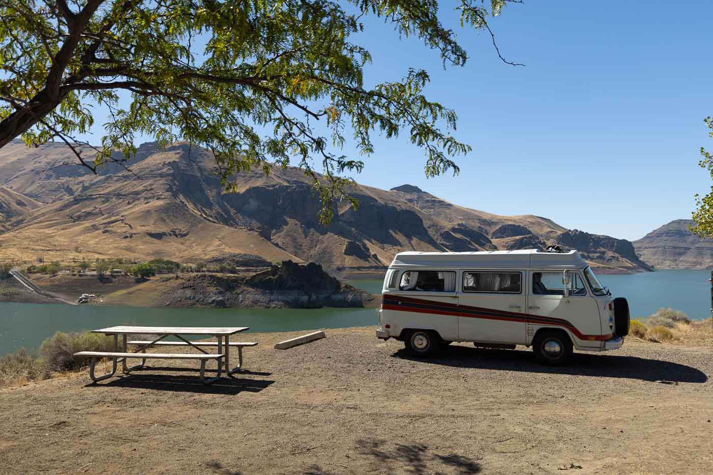 6 Hidden Oregon Parks With Epic Desert Scenery