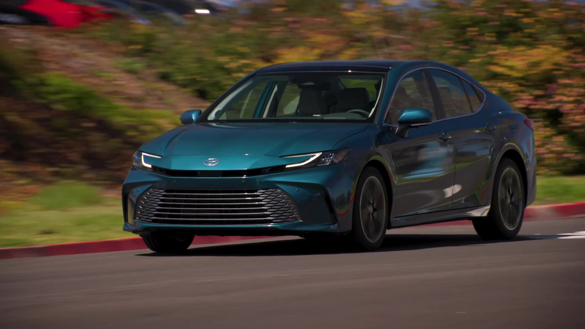 2025 Toyota Camry XLE AWD in Ocean Gem - Driving Video
