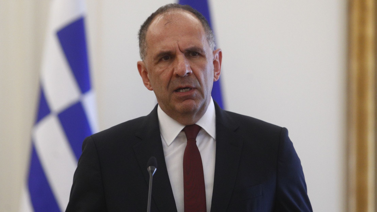 Στην Αθήνα ο γιος του Χαφτάρ και ο ΥΠΕΞ της Τρίπολης - Συναντήσεις με ...