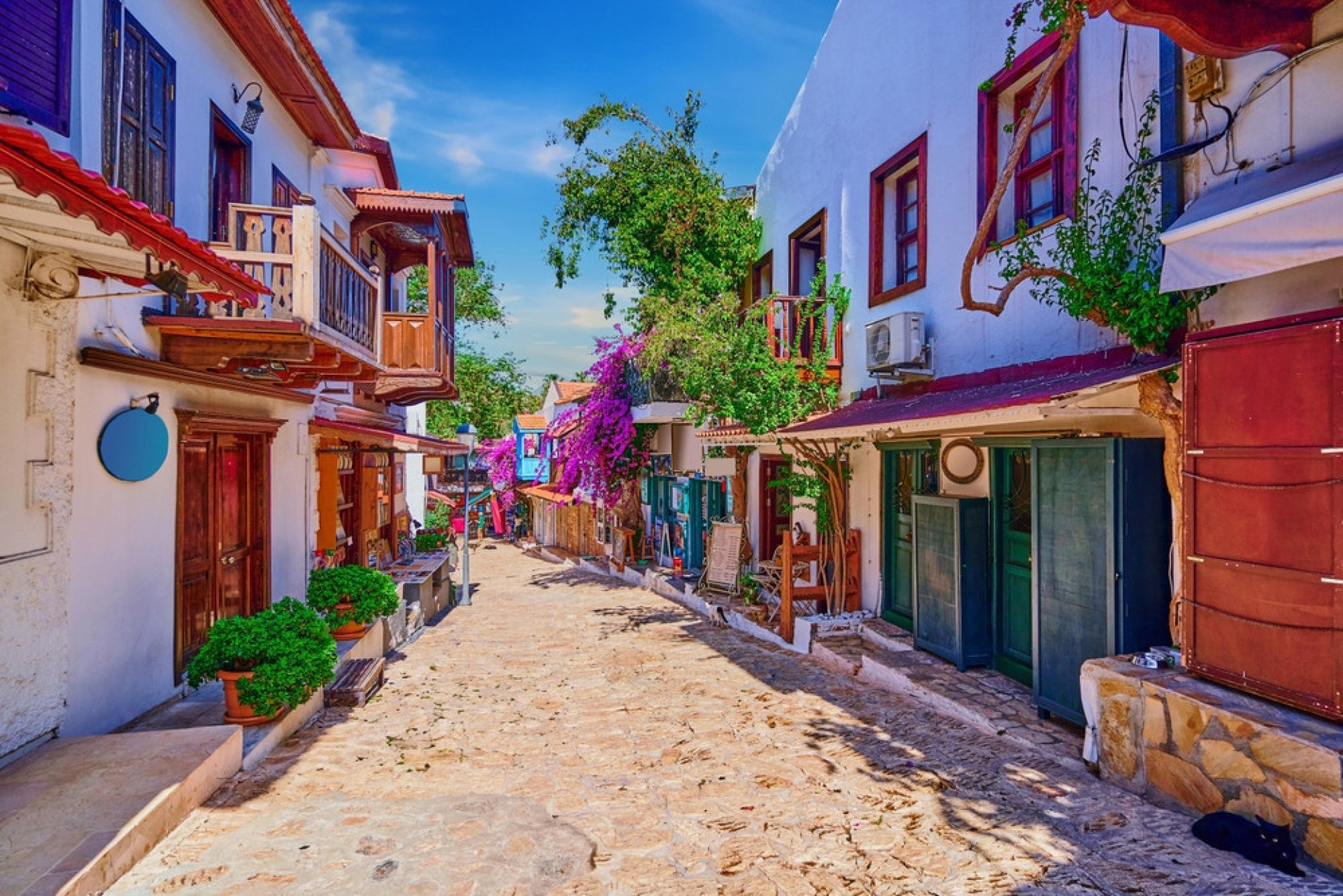 No more crowds! European destinations that aren't overwhelmed by ... No more crowds! European destinations that aren't overwhelmed by ...