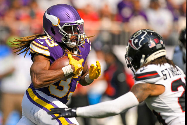 Aaron Jones Stays Limited In Friday's Practice