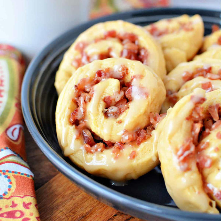 29 Delicious Breakfast Recipes for the Holiday Season