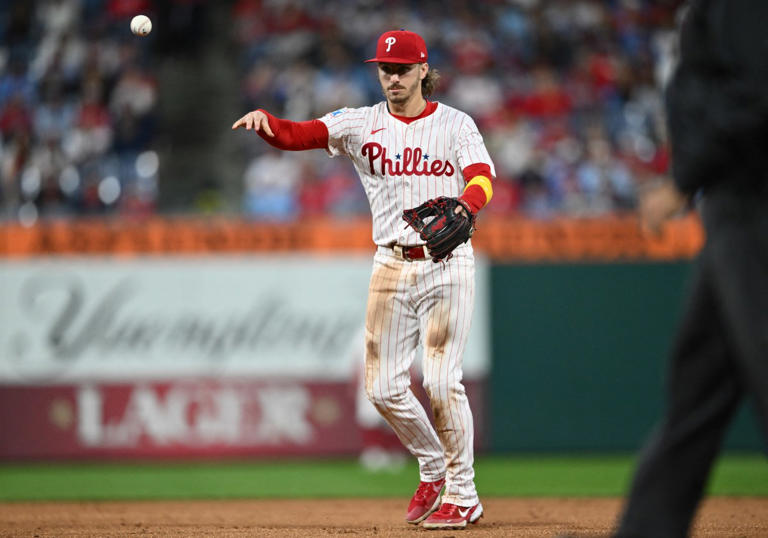 5 Questions Surrounding the Phillies Infield