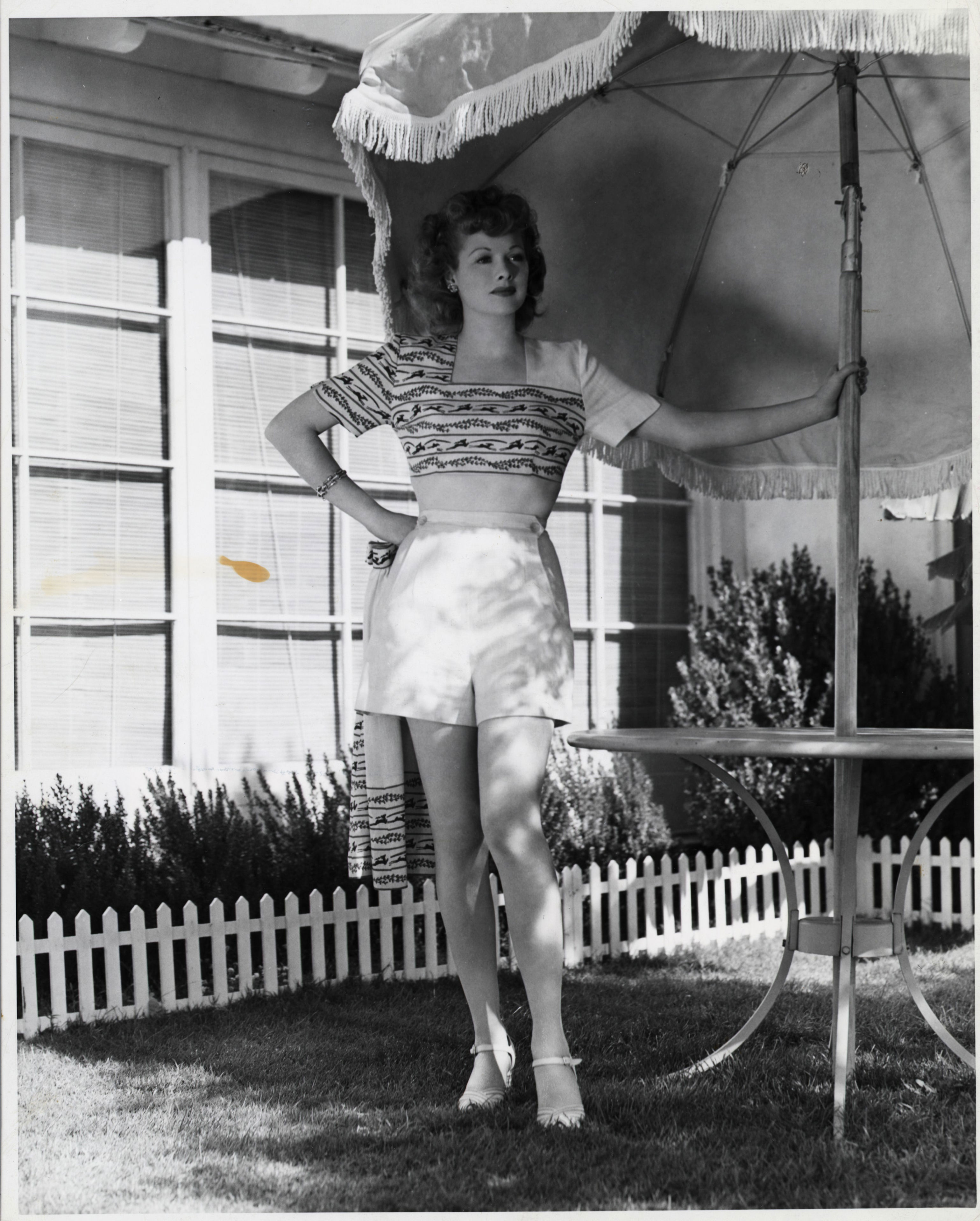 Lucy and Ricky in real life: 28 photos of Lucille Ball and Desi Arnaz ...