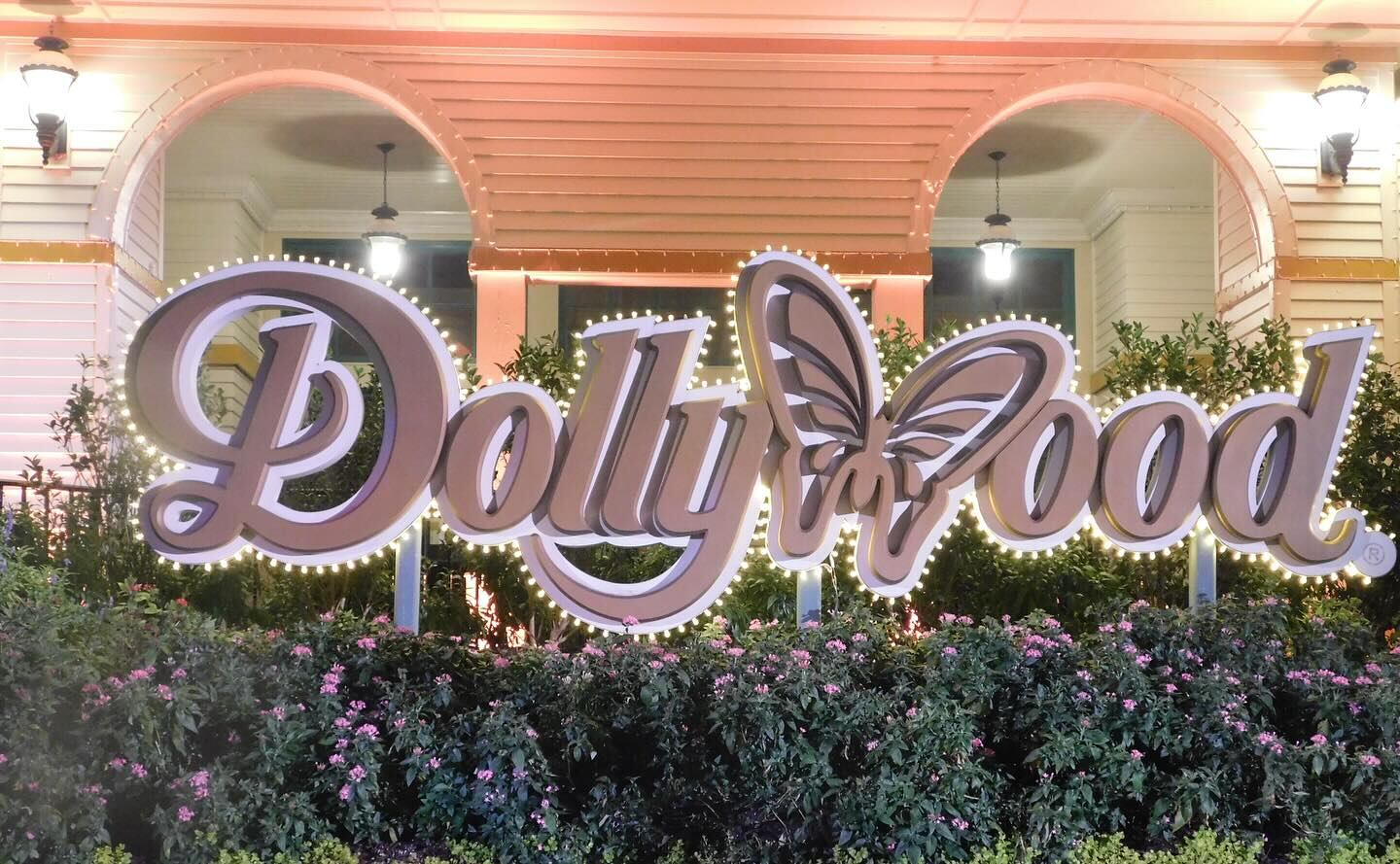 What is new at Dollywood for its 40th anniversary season?