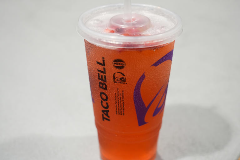 Taco Bell testing new items: Caliente Cantina Chicken Burrito, Aguas ...