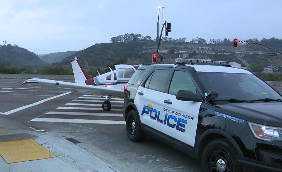 Plane lands on the 76 highway in Oceanside; narcotics found onboard