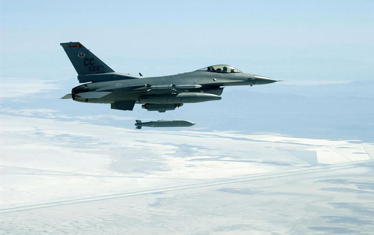 How Ukraine plans to use JSOW bombs and potential role of F-16s: Expert ... How Ukraine plans to use JSOW bombs and potential role of F-16s: Expert ...