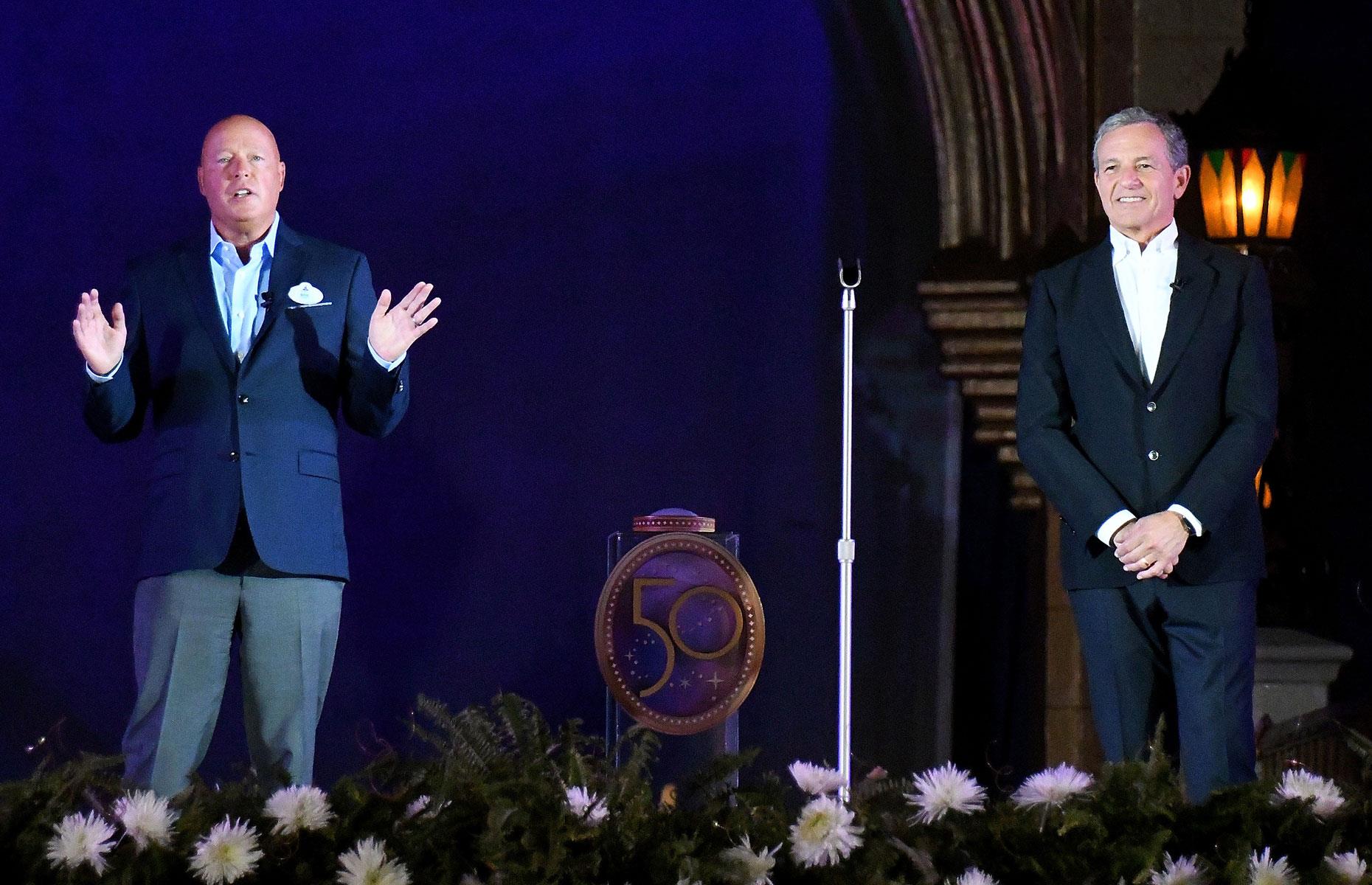 Disney is facing BIG problems this year. Can it survive?