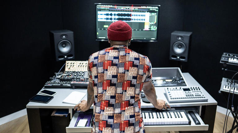 How to troubleshoot common audio interface issues How to troubleshoot common audio interface issues