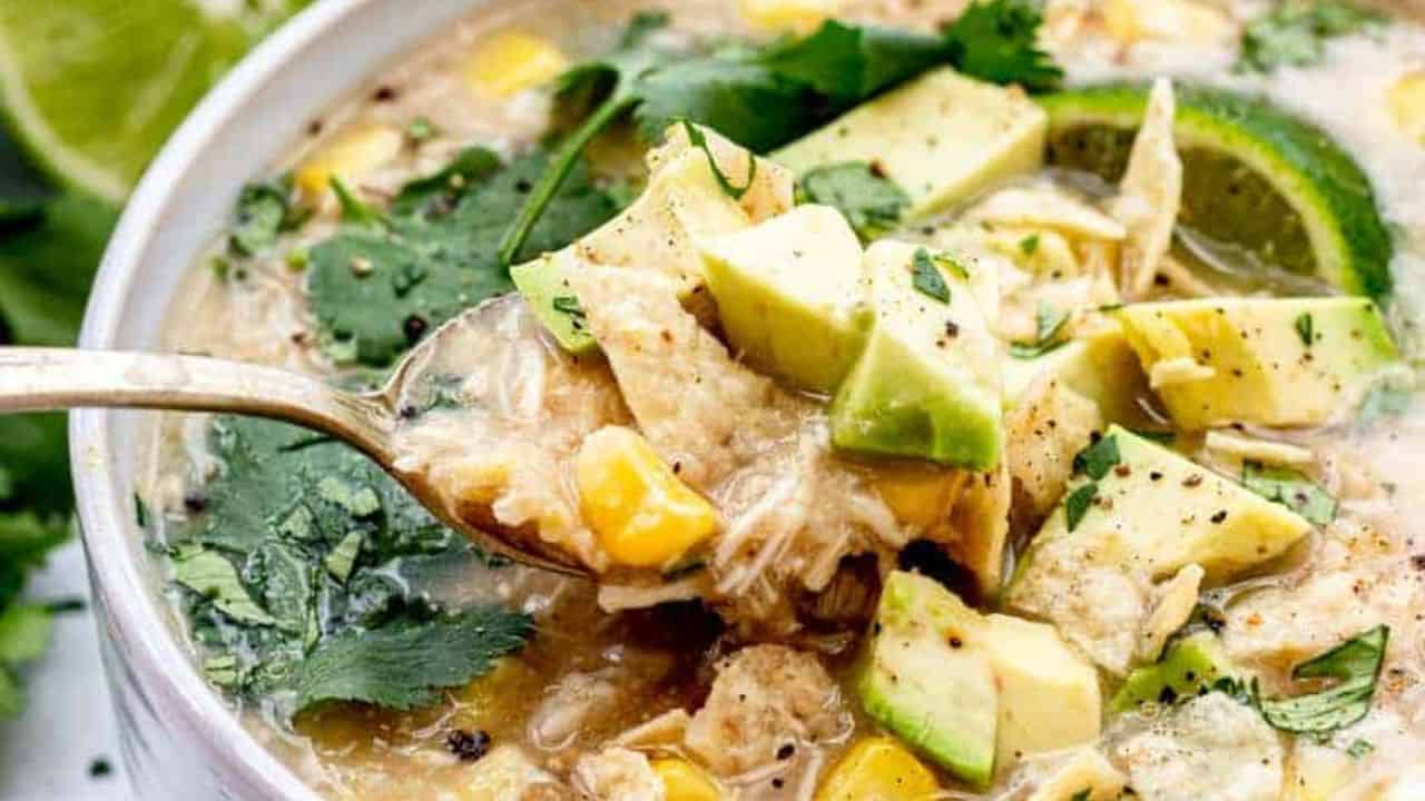 17 Simple Slow Cooker Dinners That Are Perfect for Parties